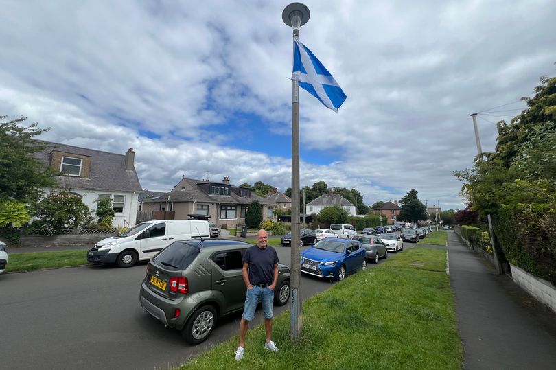 Edinburgh locals fume as 'killjoy' council workers 'tear down' World ...