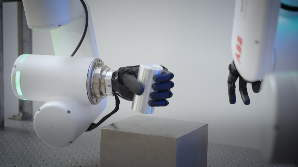 How people with prosthetic arms are teaching robots to 'feel' like a human