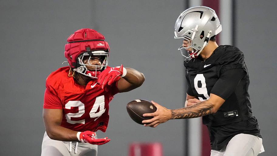 South Carolina running back no longer with team per reports, how this ...