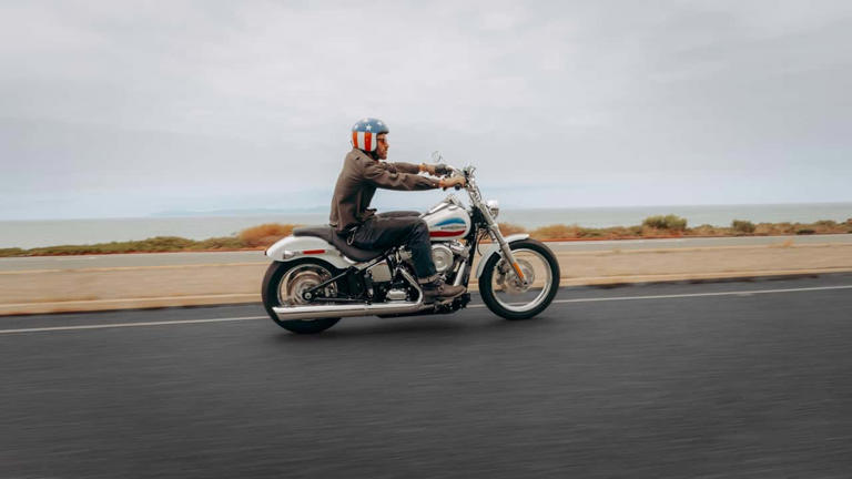 Harley-Davidson's iconic Super Glide cruiser is back. It looks great