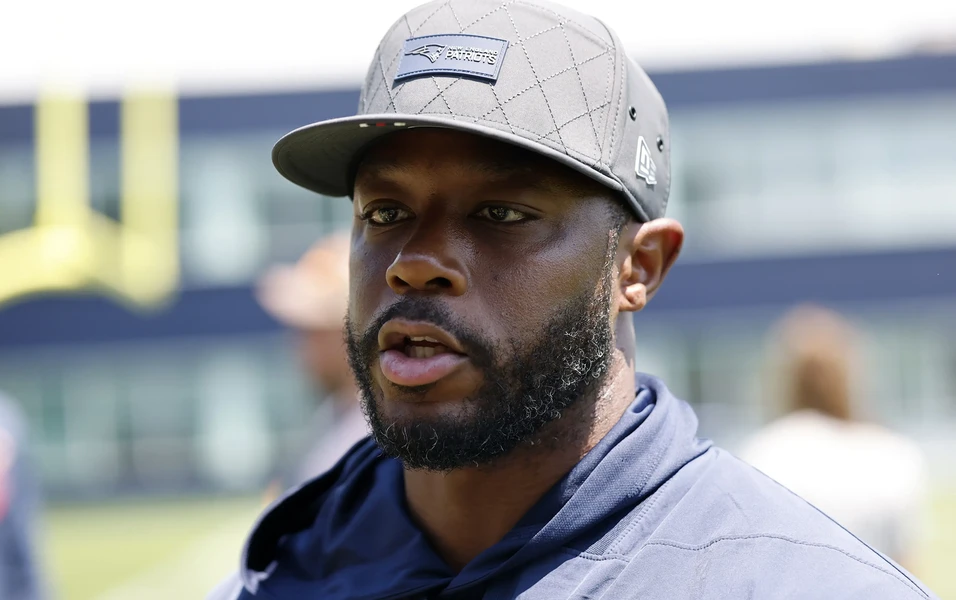 Former Patriots TE expresses interest in return after Hill injury
