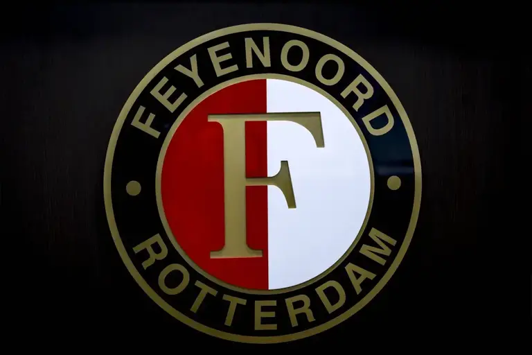 Feyenoord officially rehire former Liverpool assistant manager as new ...