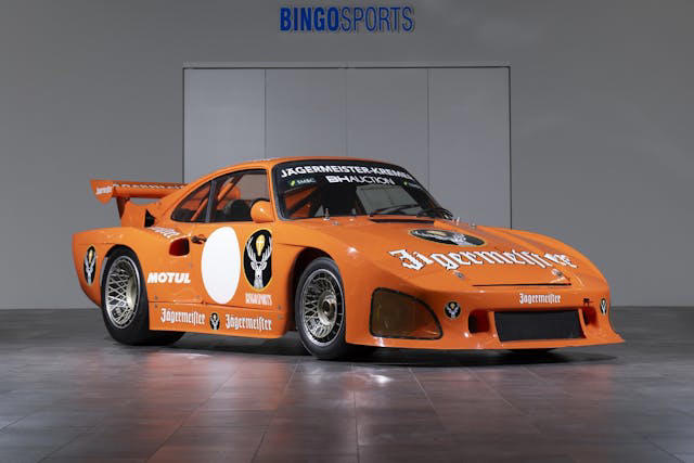 6 rare sports cars crossing the block at the Bingo City Circuit Tokyo ...