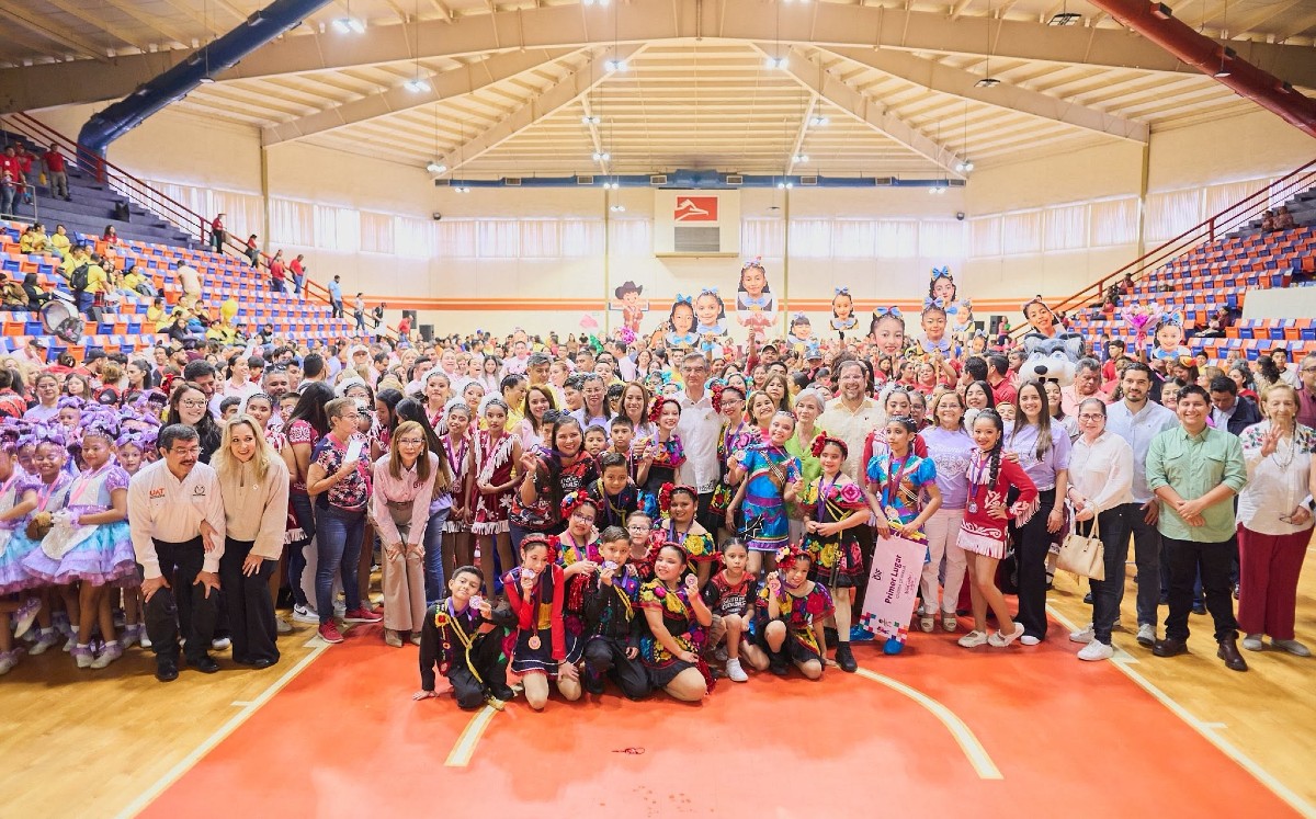 Premian a ganadores del concurso estatal de rondas