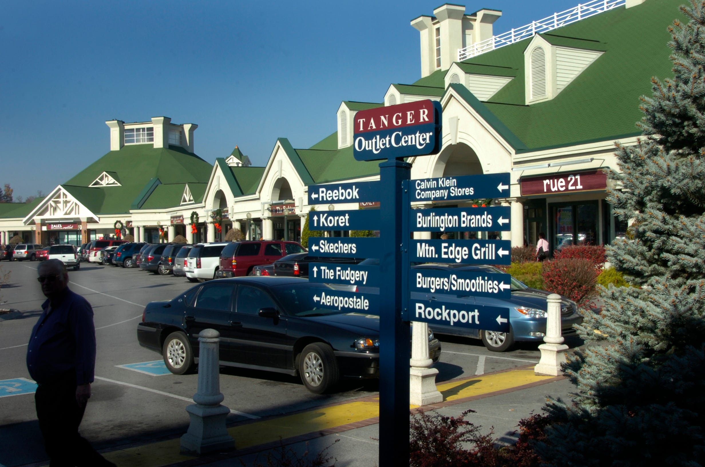 Why Tanger Sevierville is one of the 10 best outlet malls in the US