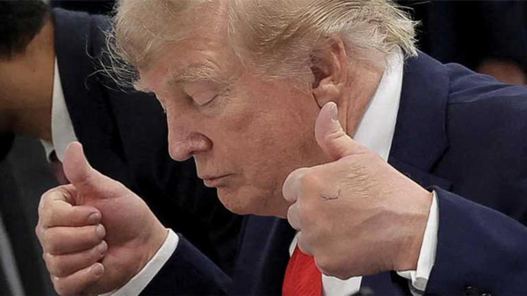 War-supporting conservative pinpoints 'bone spur' Trump's 'worst ...