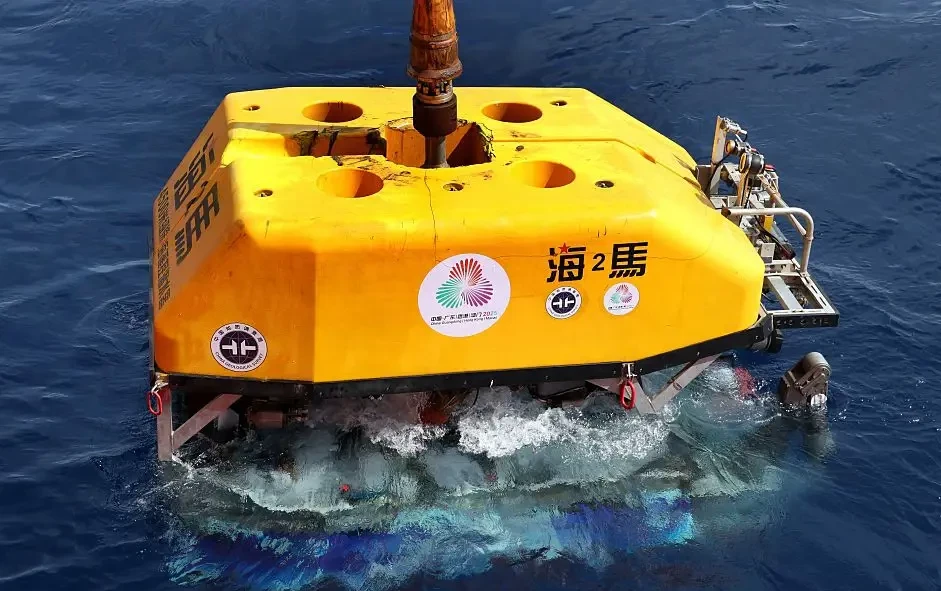 Deep-sea robots capture record-breaking footage of rare species