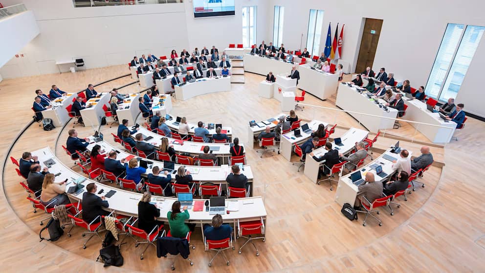 SPD und CDU kippen Diätenerhöhung in Brandenburg