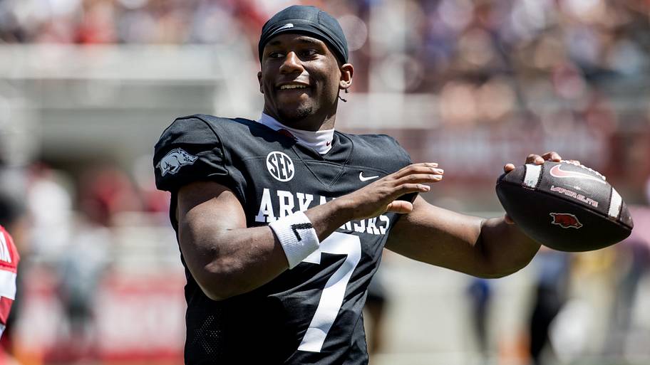 Can Silverfield buck historical trend, lead Razorbacks to bowl game in ...
