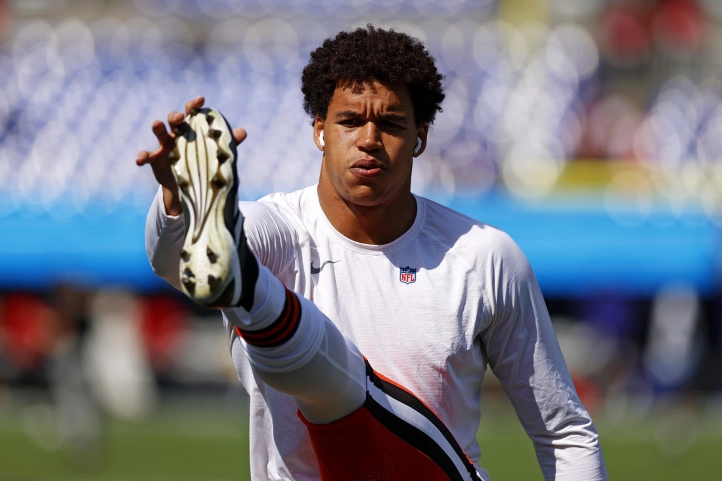 Former first-round pick Joe Tryon-Shoyinka retires at 27