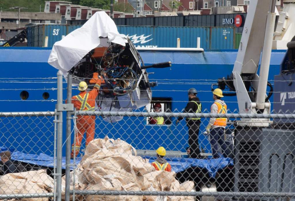 Canada’s probe of Titan submersible implosion cites engineering failures