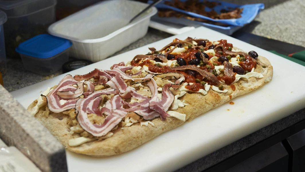13 common pizza topping mistakes to avoid