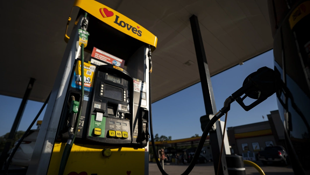 Gas pump safety hazards to avoid