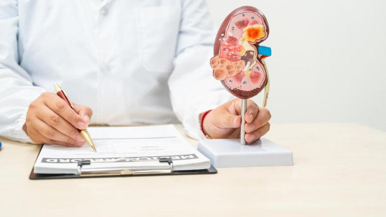 Experts warn: These subtle symptoms could be early signs of kidney failure