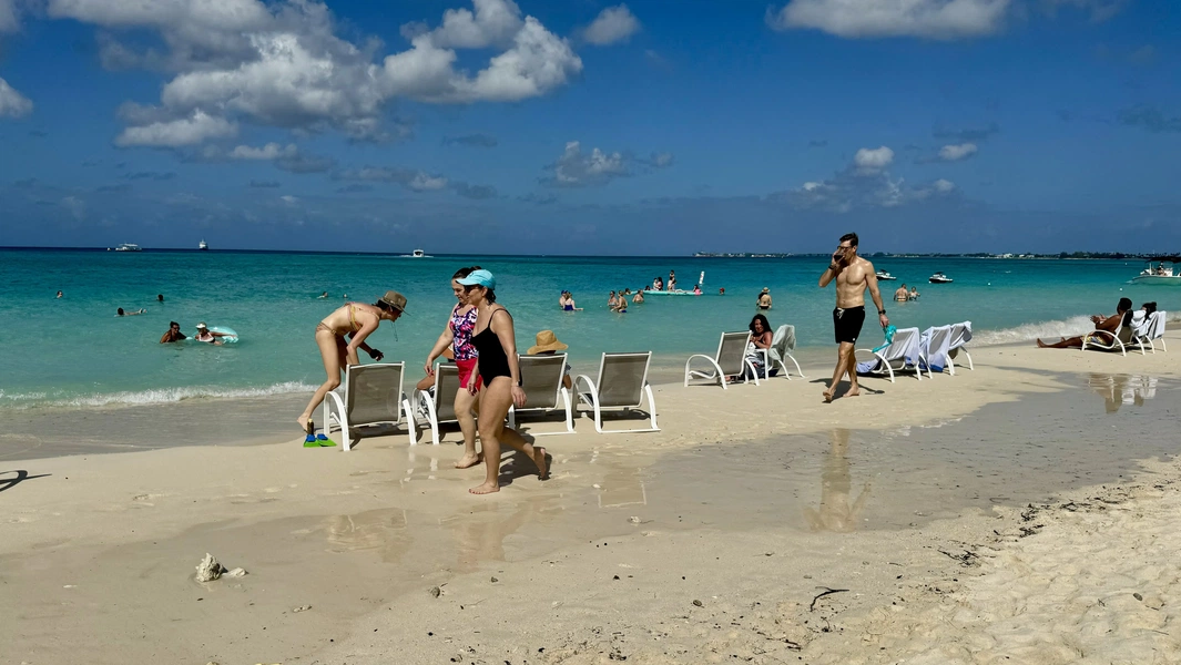 12 dreamy Caribbean beaches