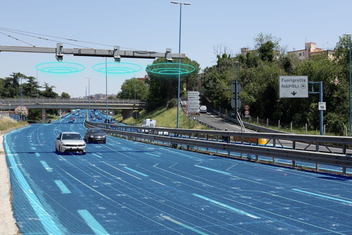 La tangenziale di Napoli prima smart road d’Italia
