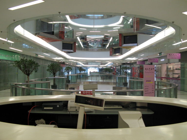 America’s dead malls: Inside the shopping palaces left to rot