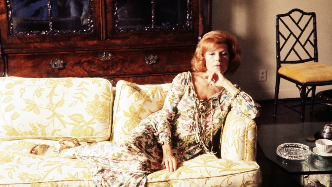 12 rare glimpses into iconic lives at home