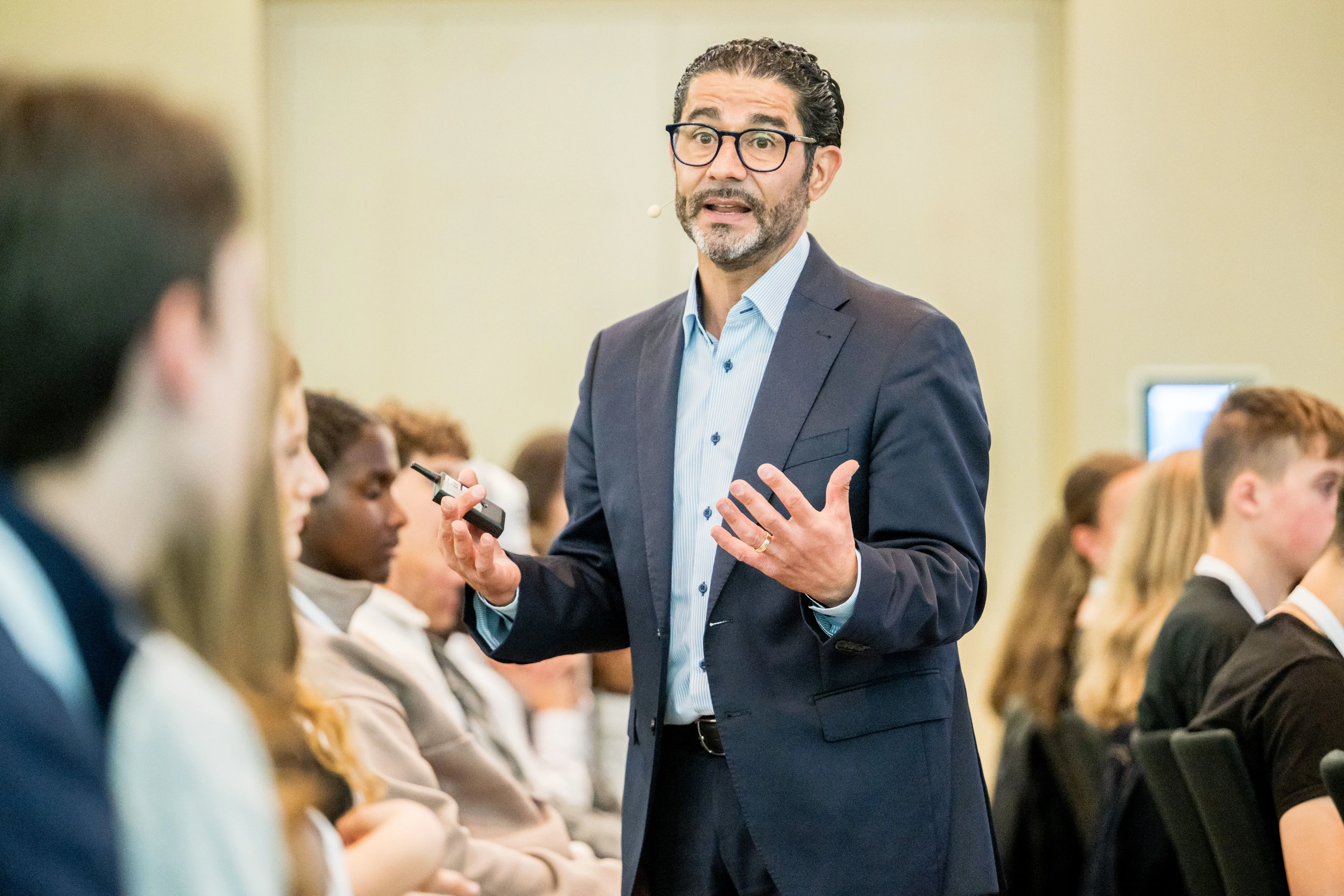 Finanzbildung für Schüler: So geht Geld