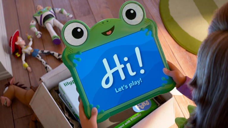 Os bonecos estão envelhecendo: Dubladores de Toy Story 5 explicam ...