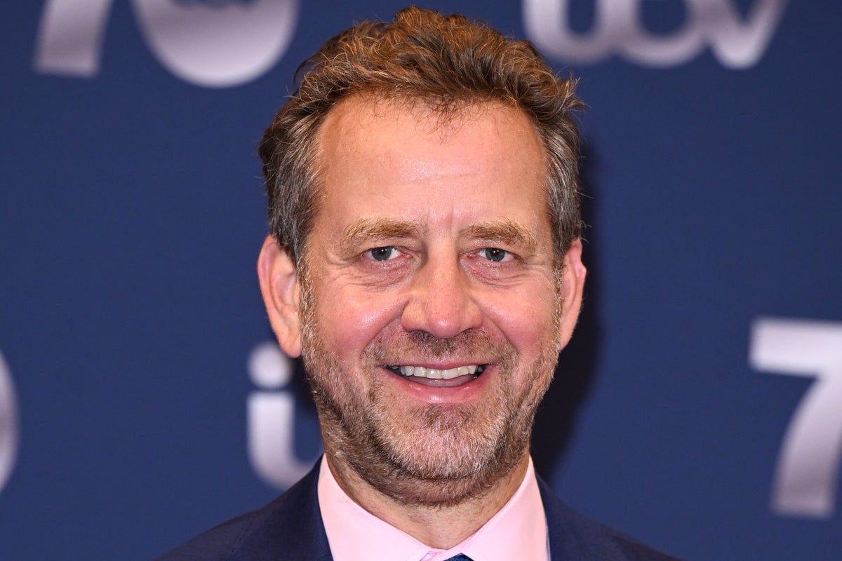 Who are the ITV commentators and pundits for England v Croatia?