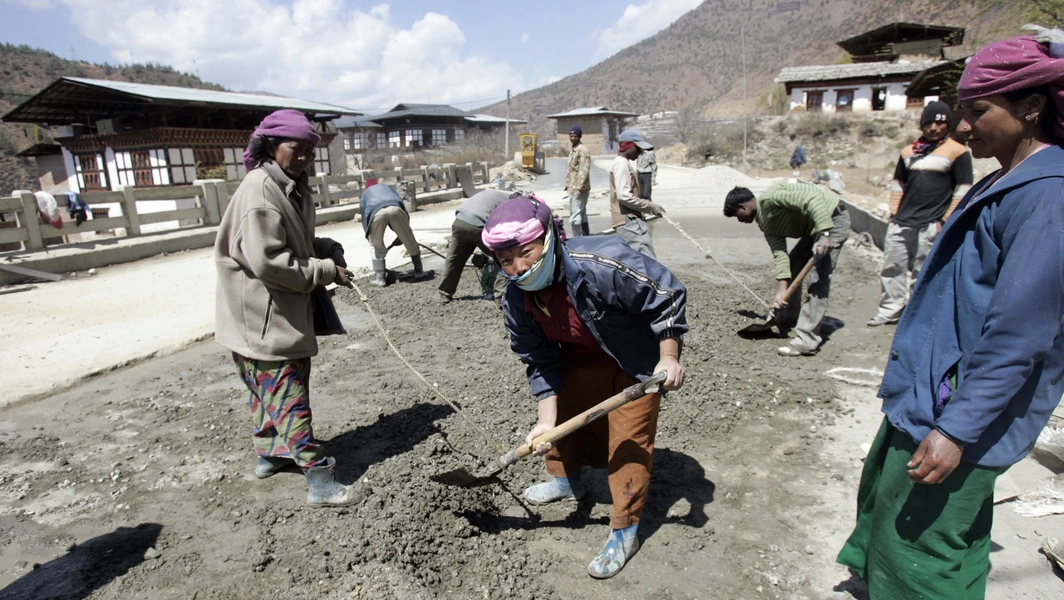 13 countries with the longest working hours