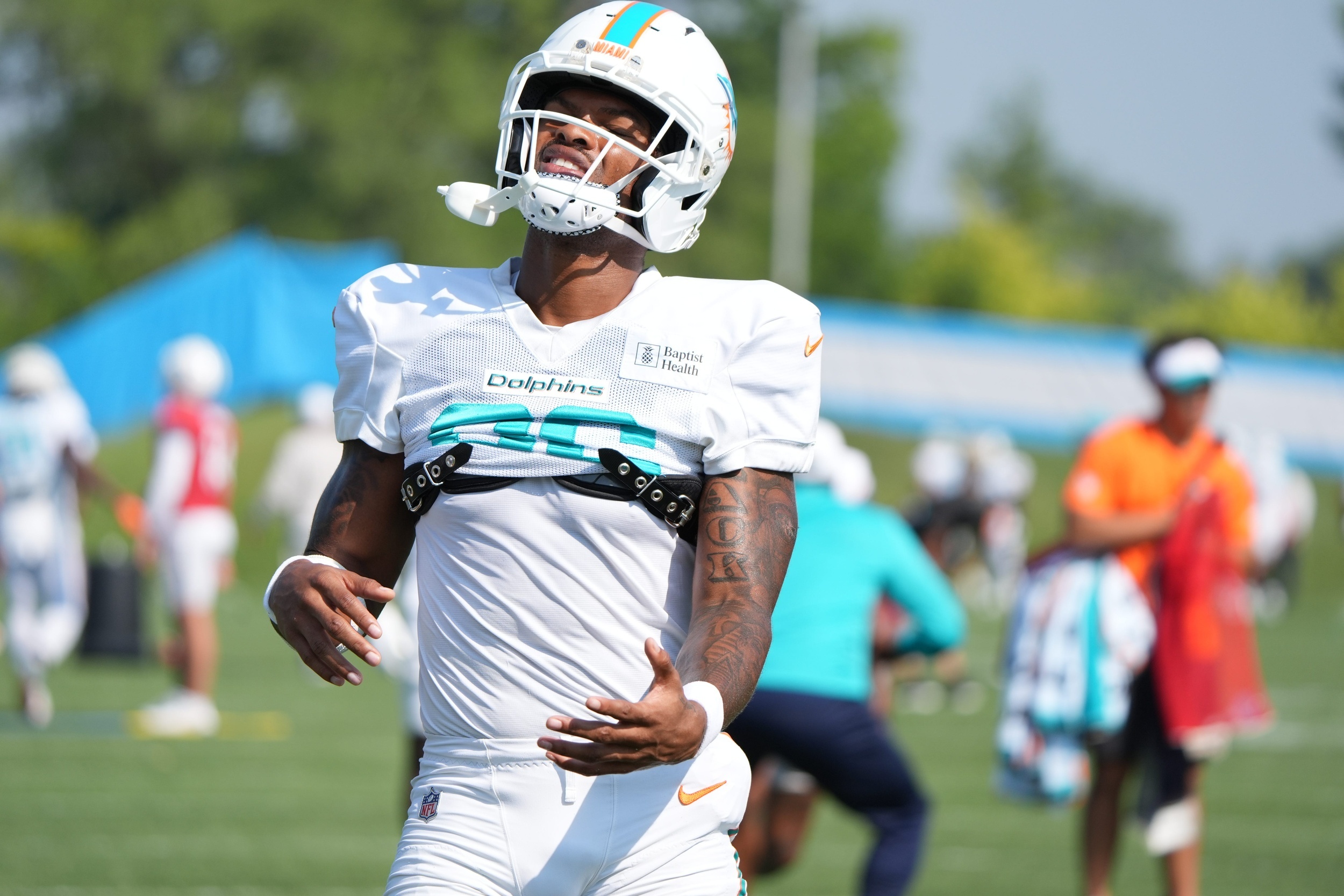 Lions signing two receivers from UFL