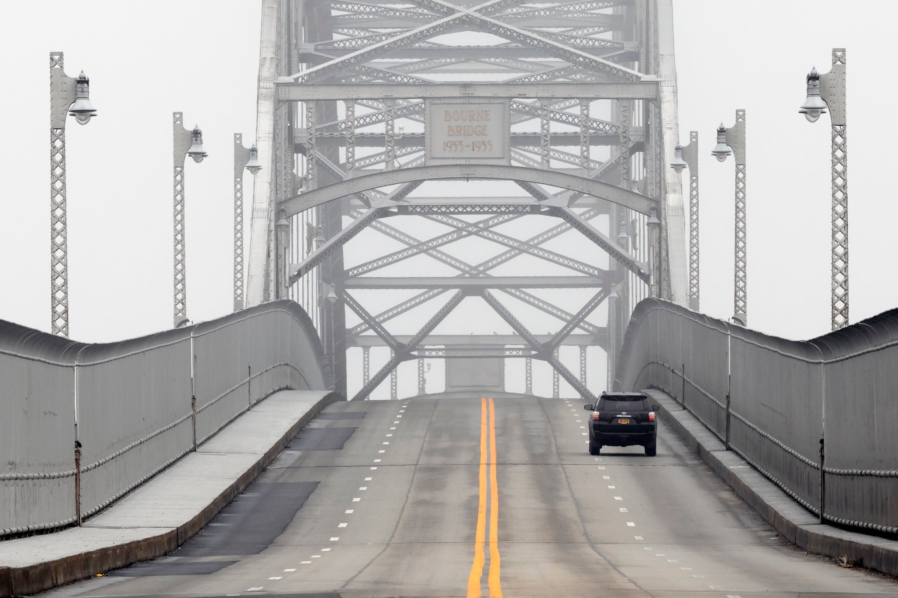 Head-on crash closes busy road near Cape Cod bridges