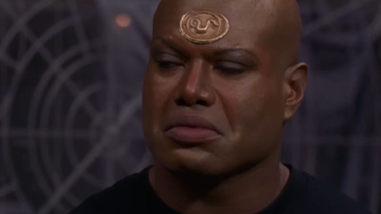 The last time Stargate got canceled, a writer worked in one of the most ...