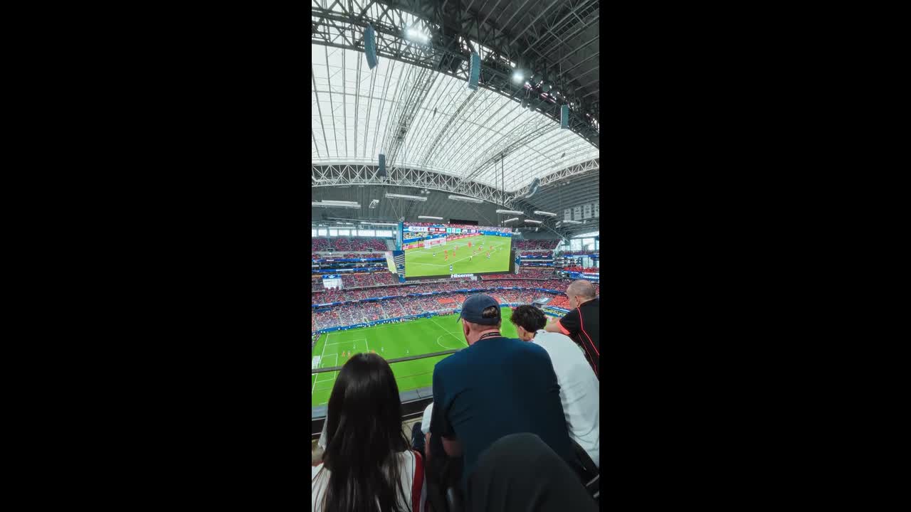 Japan and Netherlands fans exchange cheers during World Cup match