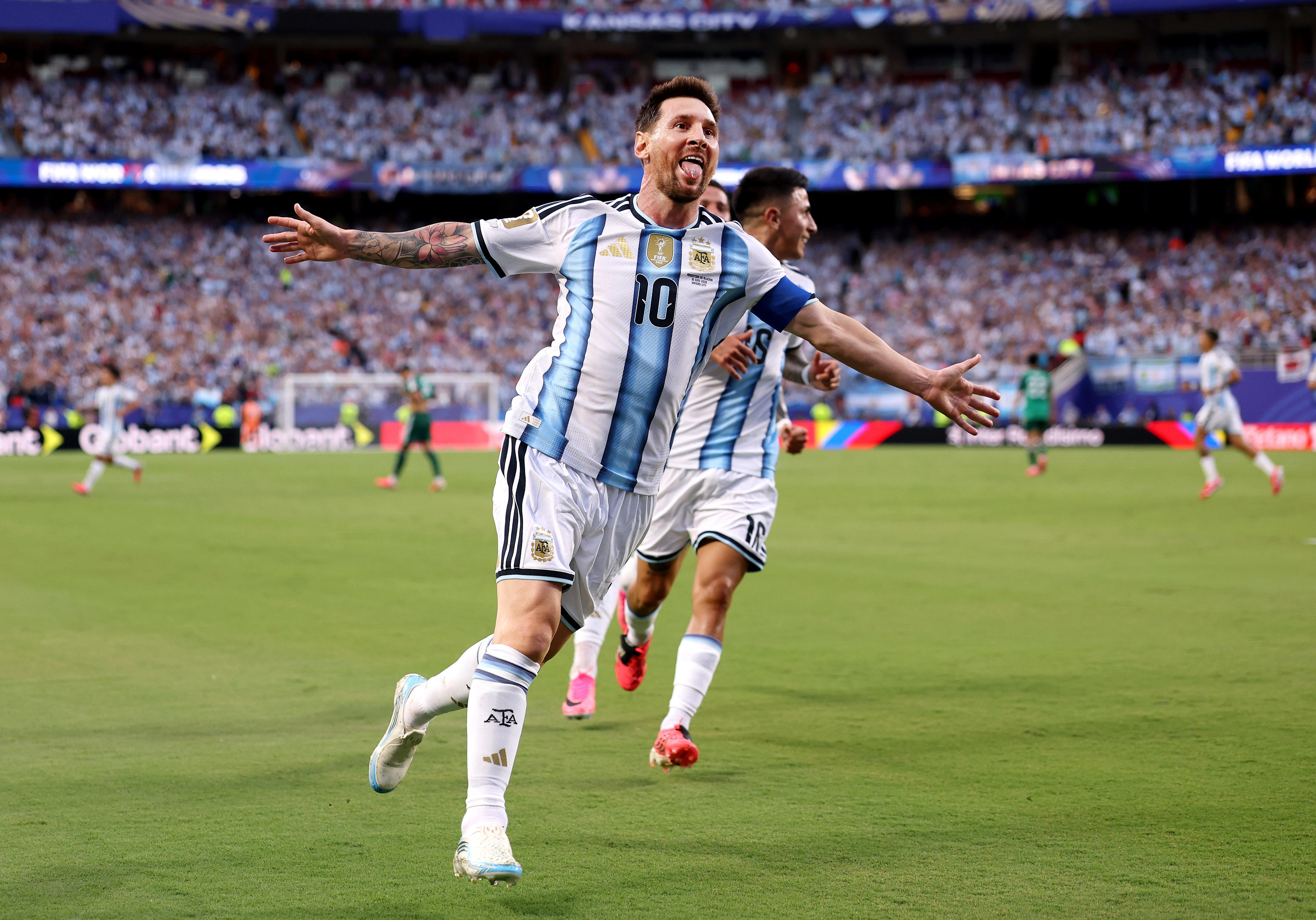 How many goals did Messi score yesterday at World Cup? Watch them all