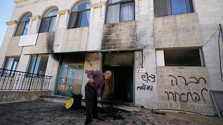 Israeli settlers torch mosque in West Bank village of Jiljilya