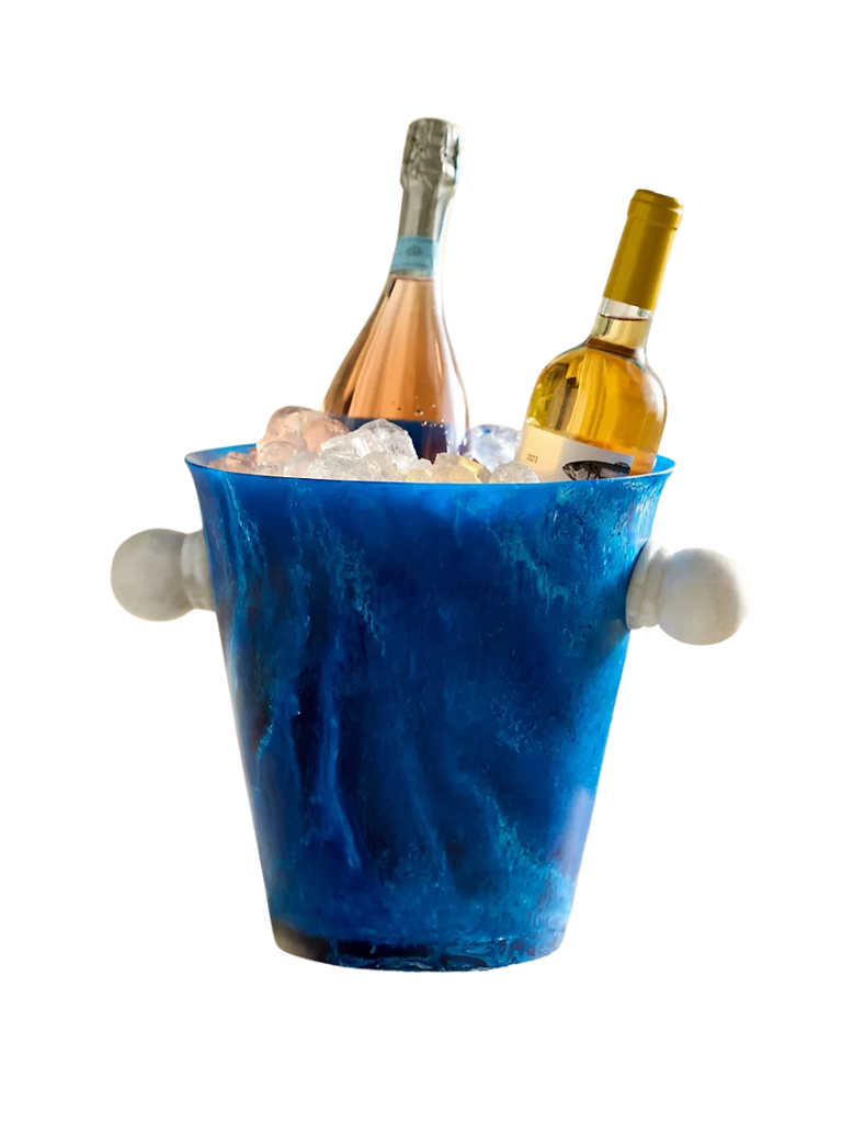 Move over, marble – designers are decorating with resin again (16 ...