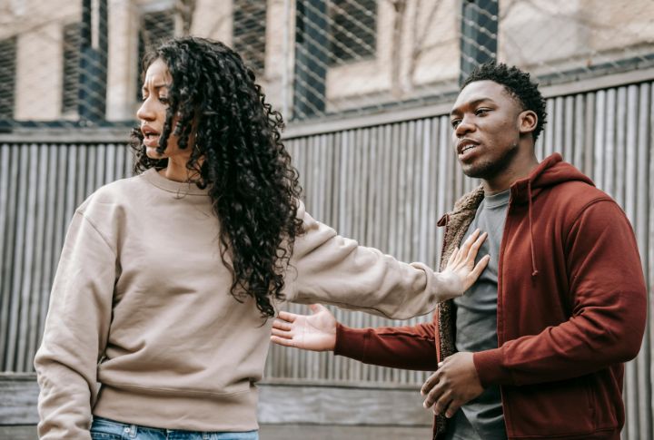 25 reasons women walk away from their partners