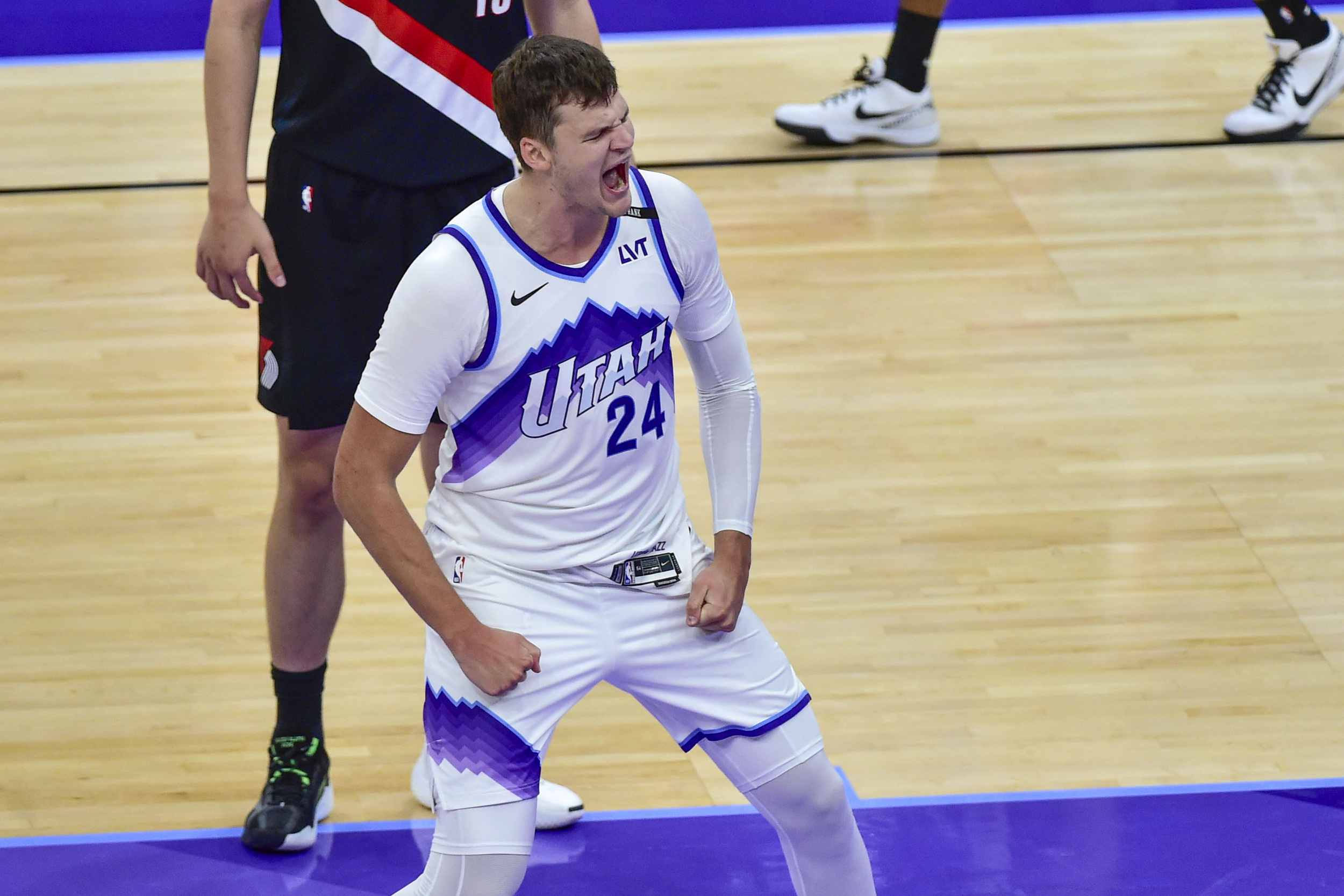 Jazz have reportedly offered Kessler five years, $140MM