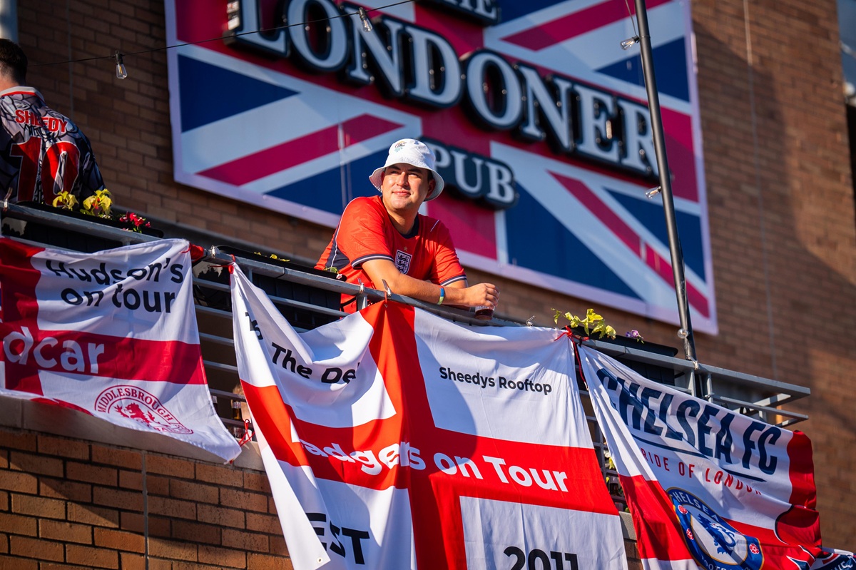 World Cup 2026: England fans arrive in Dallas to watch Three Lions take ...