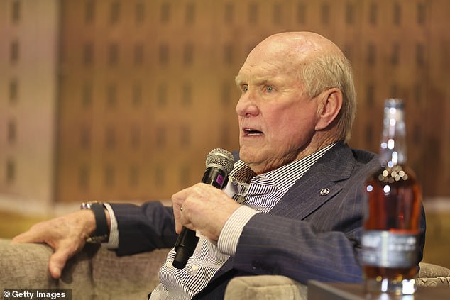 NFL legend Terry Bradshaw gives update on his Fox future after ...