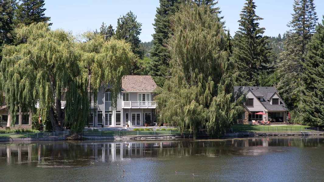 5 charming small towns in Oregon