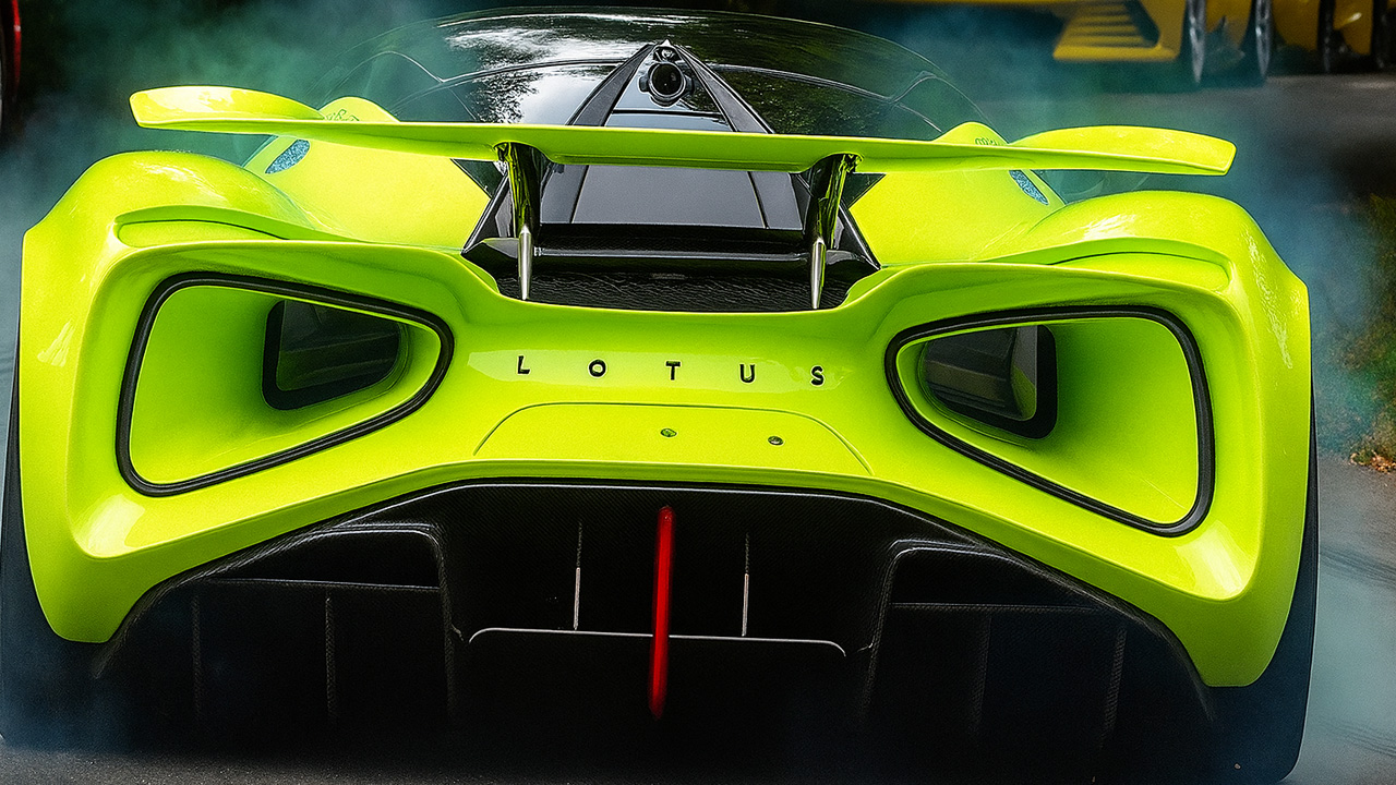 2000HP Lotus Evija massive 4WD burnouts and full acceleration