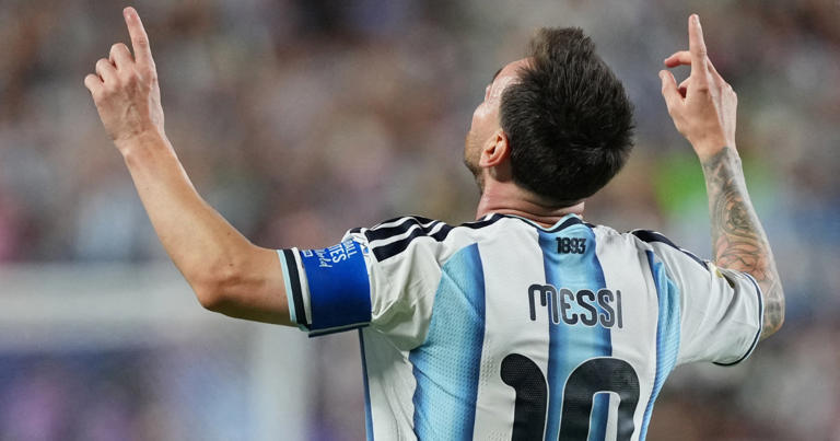 KSR today: World Cup stars deliver, another Kentucky Wildcat?