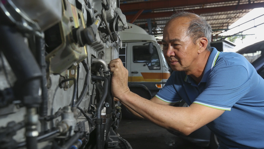 Essential maintenance tips for long-lasting trucks