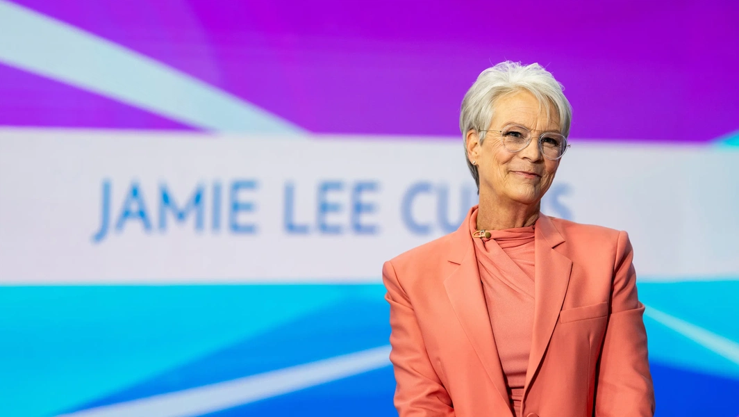 Jamie Lee Curtis on embracing natural aging