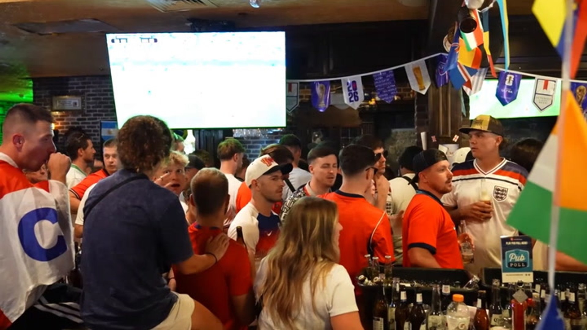 England fans take over Dallas pub ahead of World Cup opener