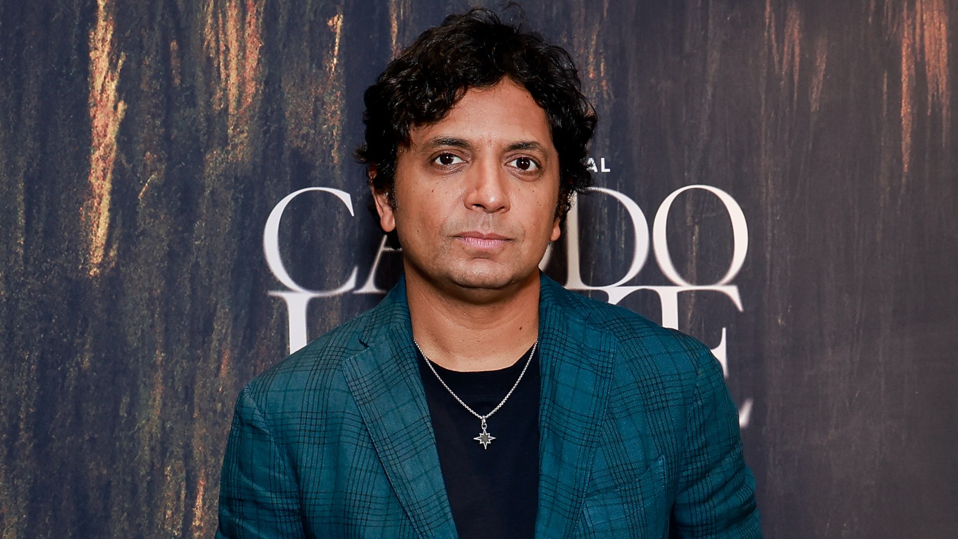M Night Shyamalan's comic book classic 'Unbreakable' overtaken by ...