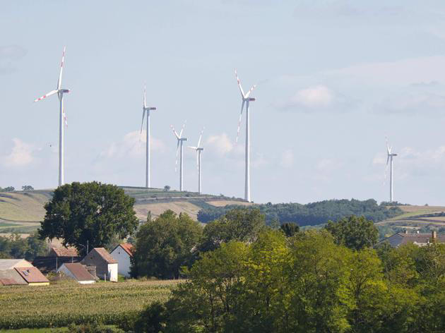 Bürger kündigt Bürgerbegehren gegen Windräder in Hassel an