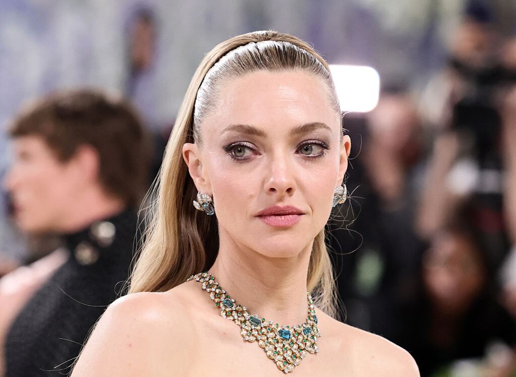 Amanda Seyfried tuvo que contratar a un guardaespaldas por las amenazas ...