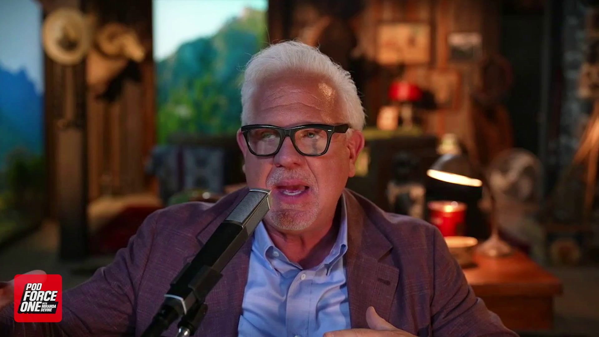 Glenn Beck claims he got a White House tour so secret Trump made him ...
