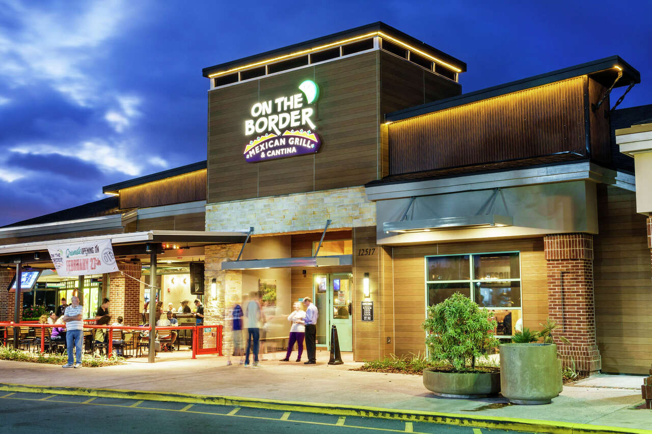 Popular Tex-Mex chain abruptly closes its last South Texas spot. Here's ...