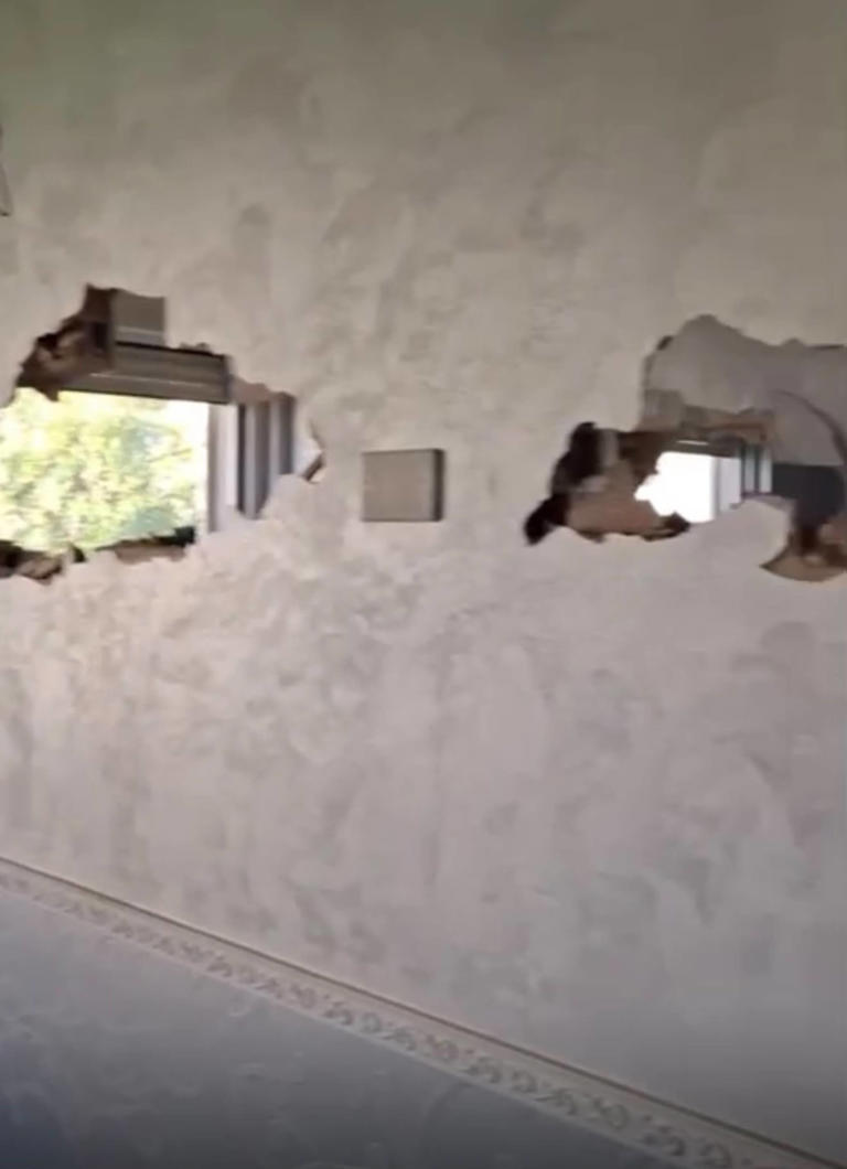 Casa popolare devastata a Bari dopo lo sgombero e la consegna ad una ...