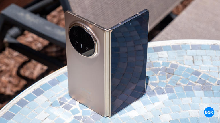 Honor Magic V6 review: The thinnest foldable is also the best